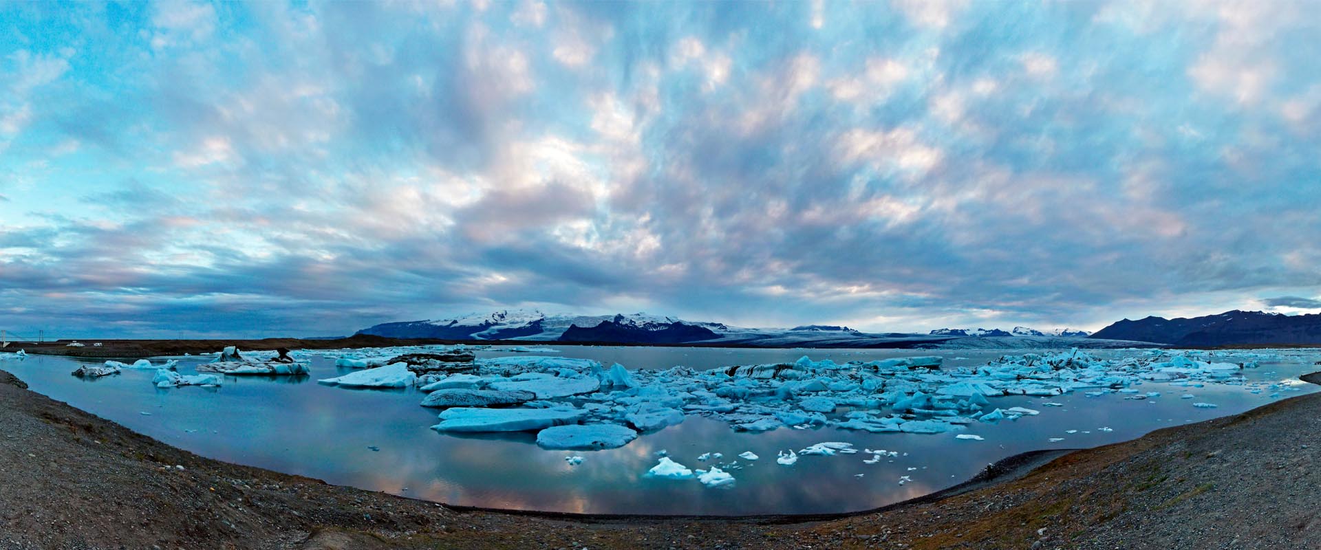 Jokulsarlon Glacial lagoon and Iceland South Coast day tour